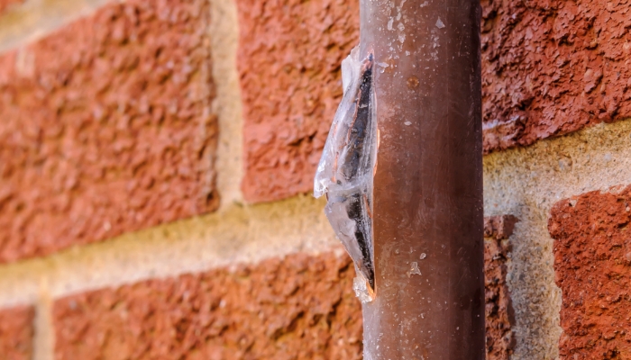 Frozen Pipes? How to Spot, Fix, and Prevent Costly Damages
